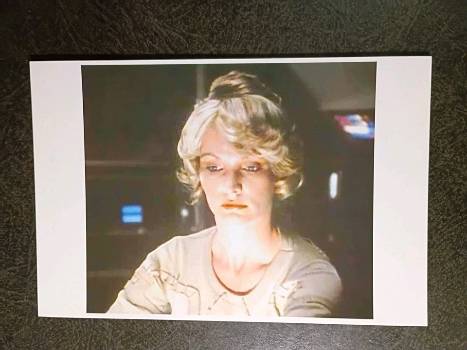 TAAFFE O'CONNELL 2 Hand Signed & 💋 ON BACK OF 4X6 PHOTO S- ACTRESS ...