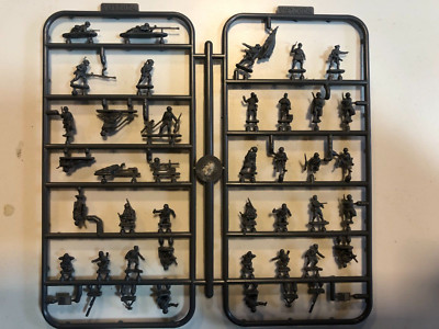 12MM- - SOVIET INFANTRY COMMAND AND HEAVY WEAPONS SPRUES - VICTRIX ...