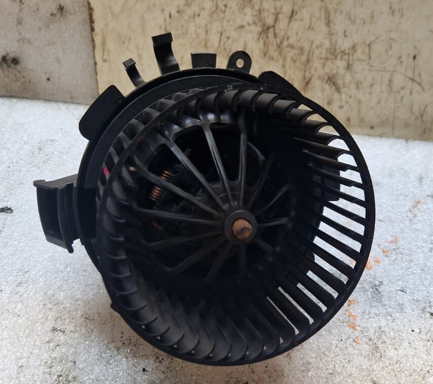 RENAULT MASTER VAUXHALL MOVANO INTERSTAR 2004-2010 HEATER BLOWER MOTOR ...