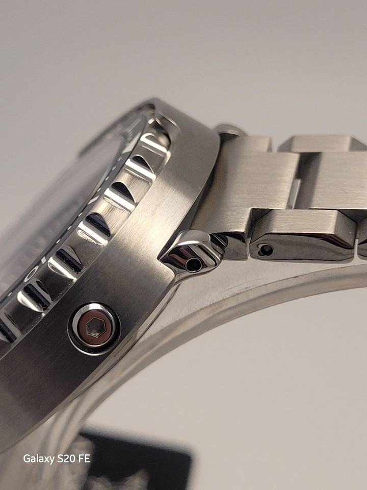 Mens Luxury Black Divers Watch 300m WR NH35 (SEIKO TMI) Automatic ...