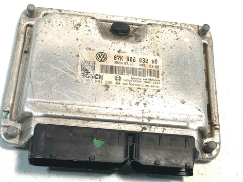 2006 VolksWagen Jetta 2.5L Engine Computer Module ECM ECU 07K 906 032 ...