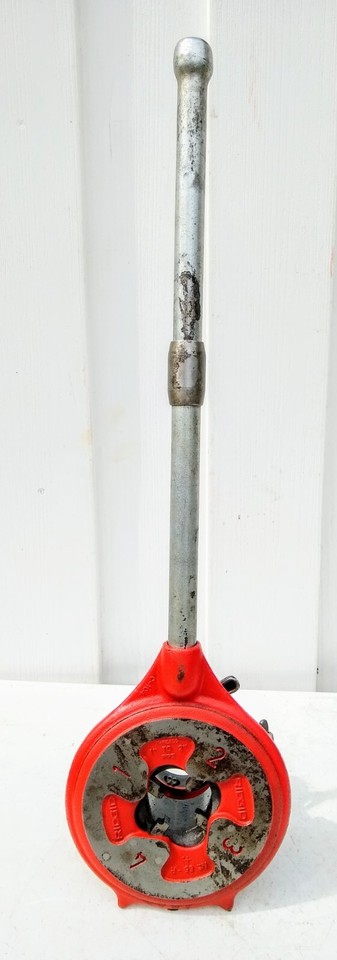 RIDGID 65R 1-2" ADJUSTABLE PIPE THREADER RECEDING W/ HANDLE & METAL ...