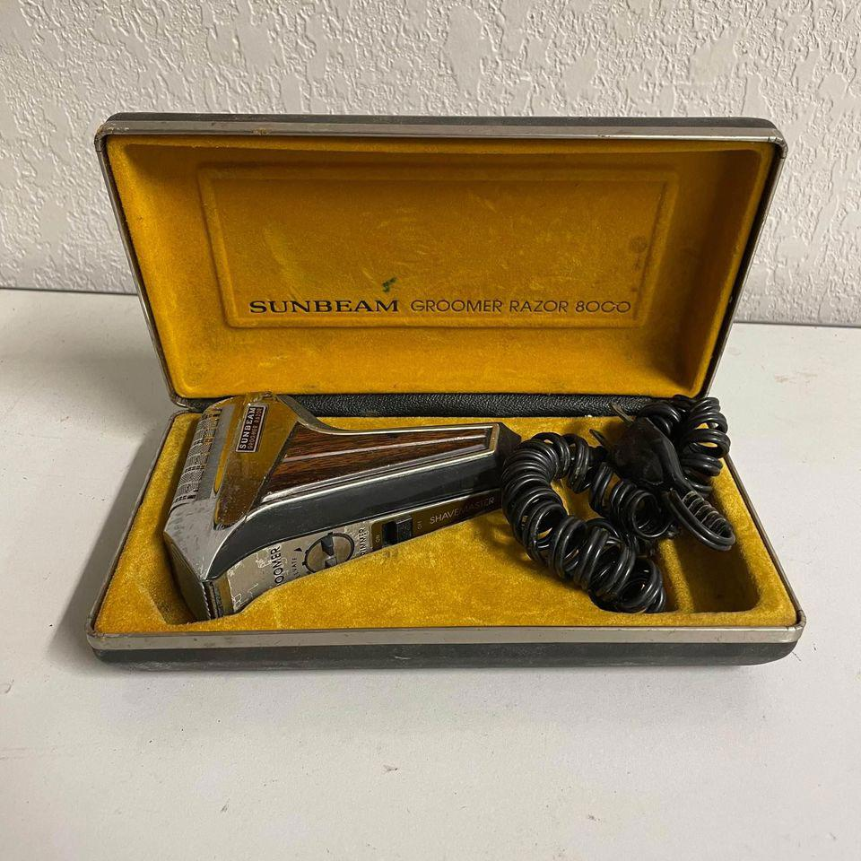 Vintage Sunbeam Groomer Razor 8000 Comes in original case Box With Cord ...