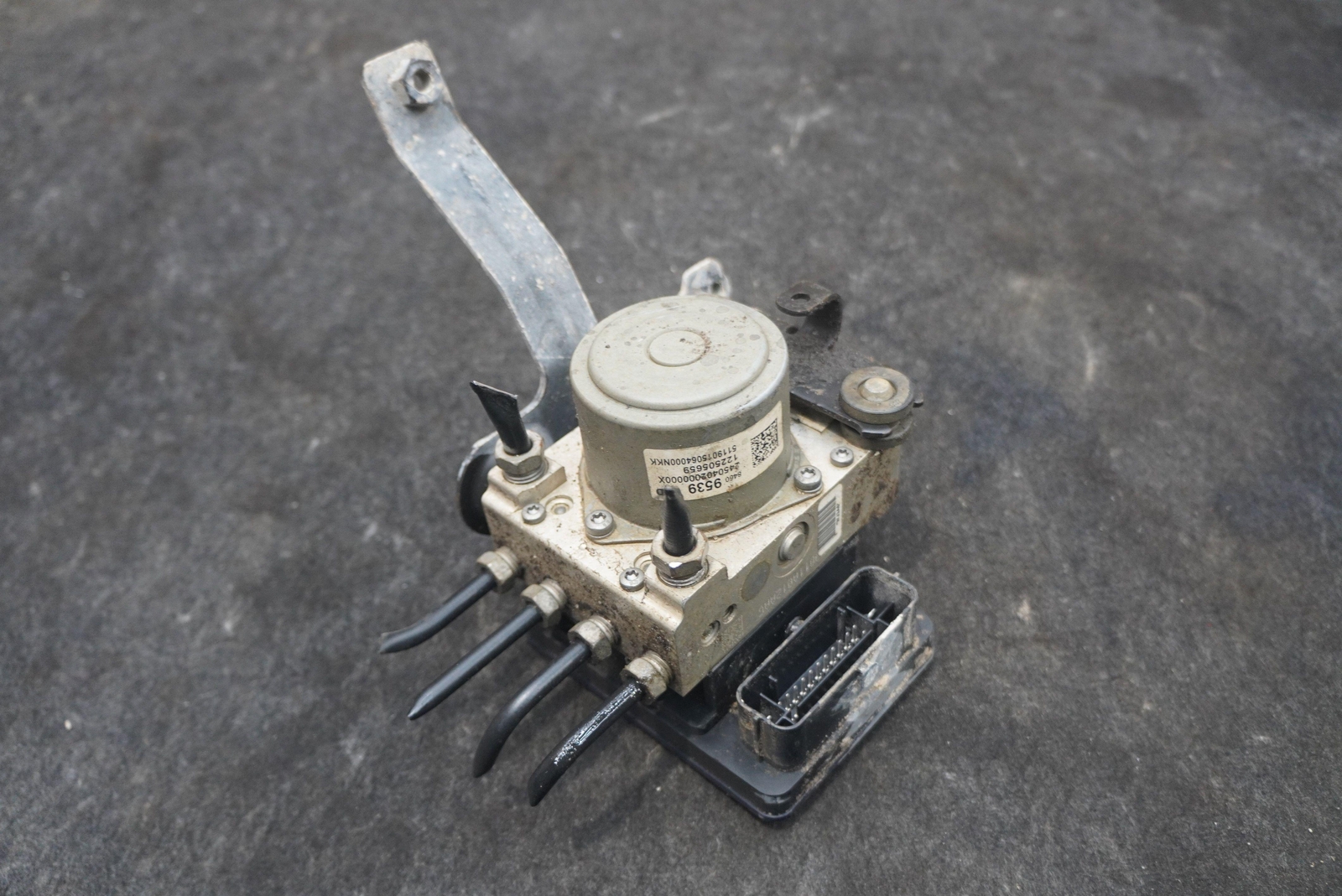 Anti Lock Brake ABS Pump Module 84609554 GMC Sierra Silverado 2500 3500 ...