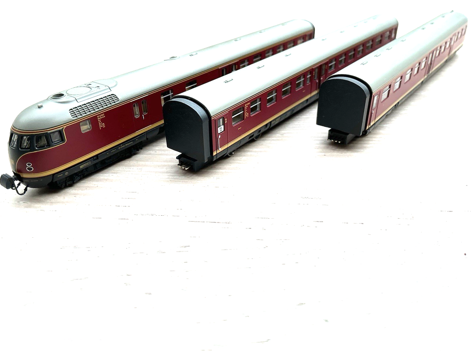 Fleischmann 741201 Spur N, Dieseltriebzug VT 12.5 der DB, altrot, OVP ...