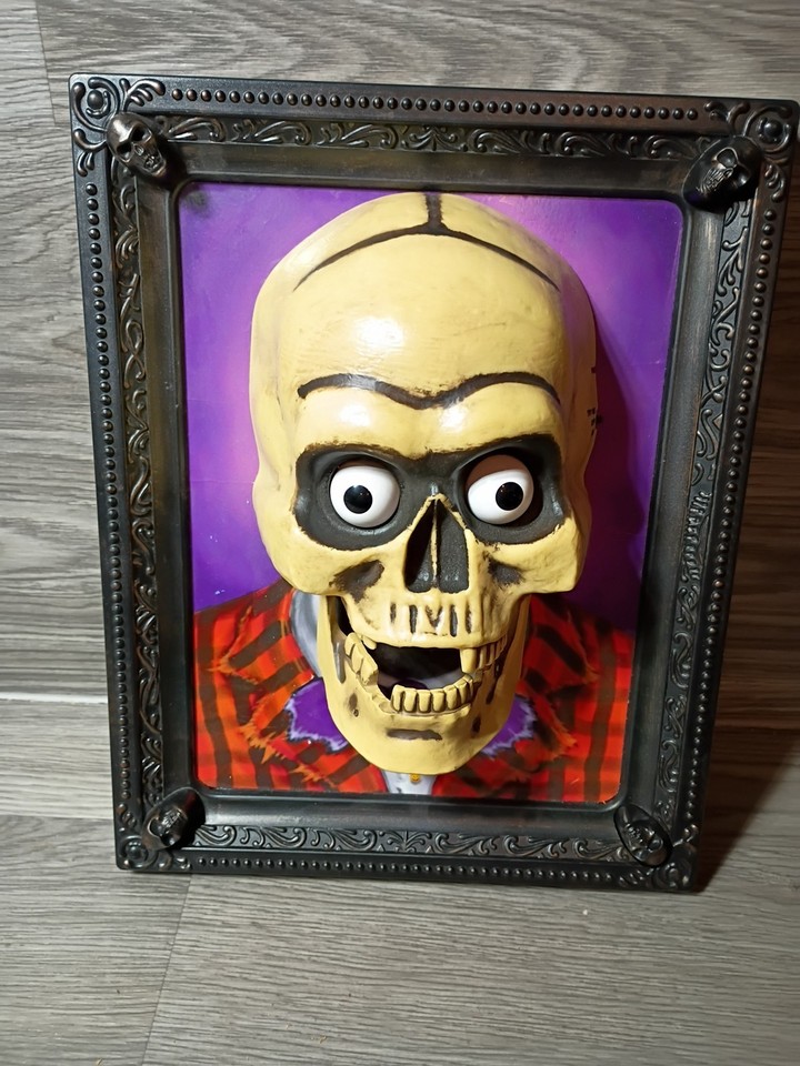 Vintage Halloween Animated Joke Telling Skeleton | eBay