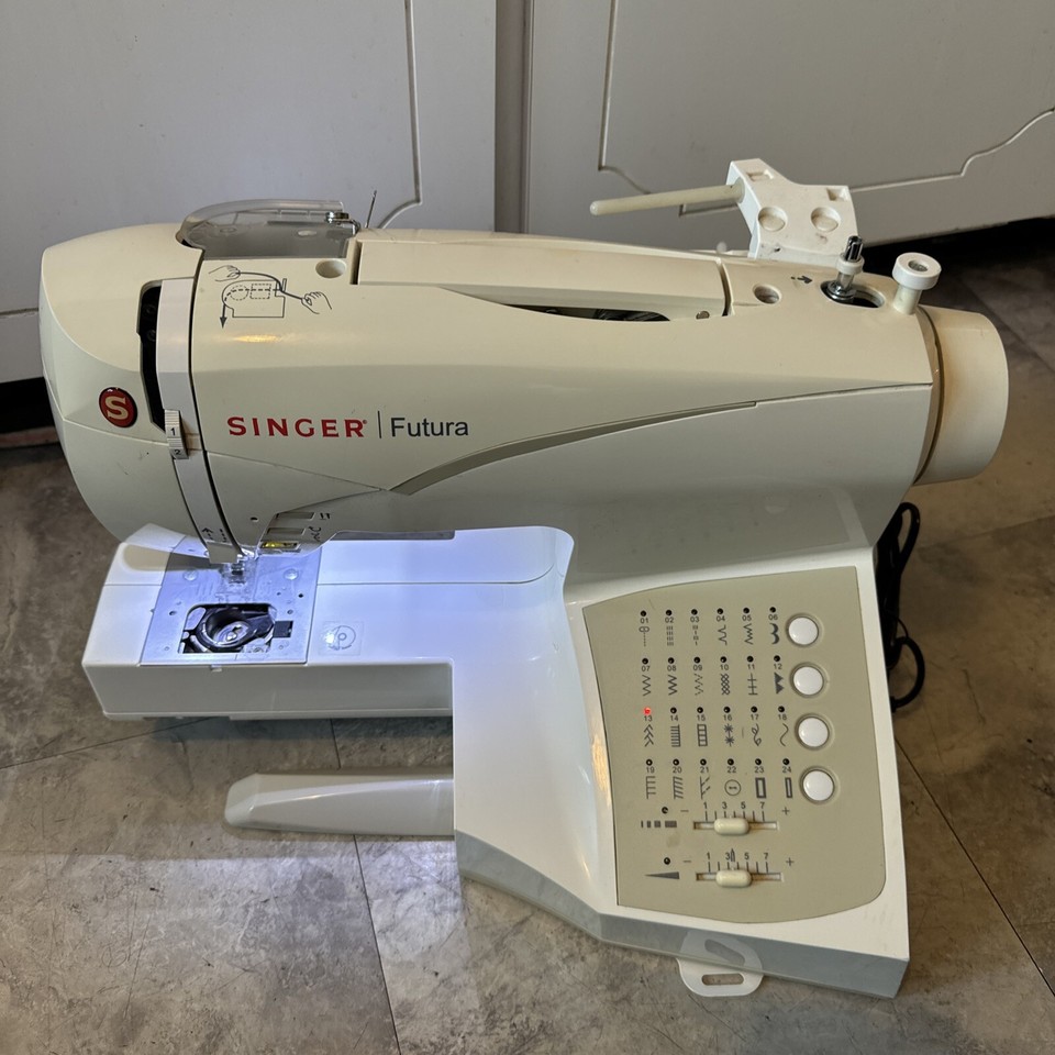 Singer Futura SEWING EMBROIDERY MACHINE CE-150 Only No Pedal! | eBay