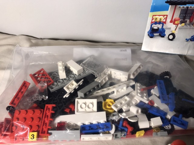 LEGO Town: Pitstop and Crew Set (1497) for sale online | eBay