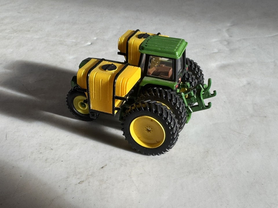 ERTL 1:64 scale John Deere 4960 Tractor w/custom Daul Tires & Mounted ...