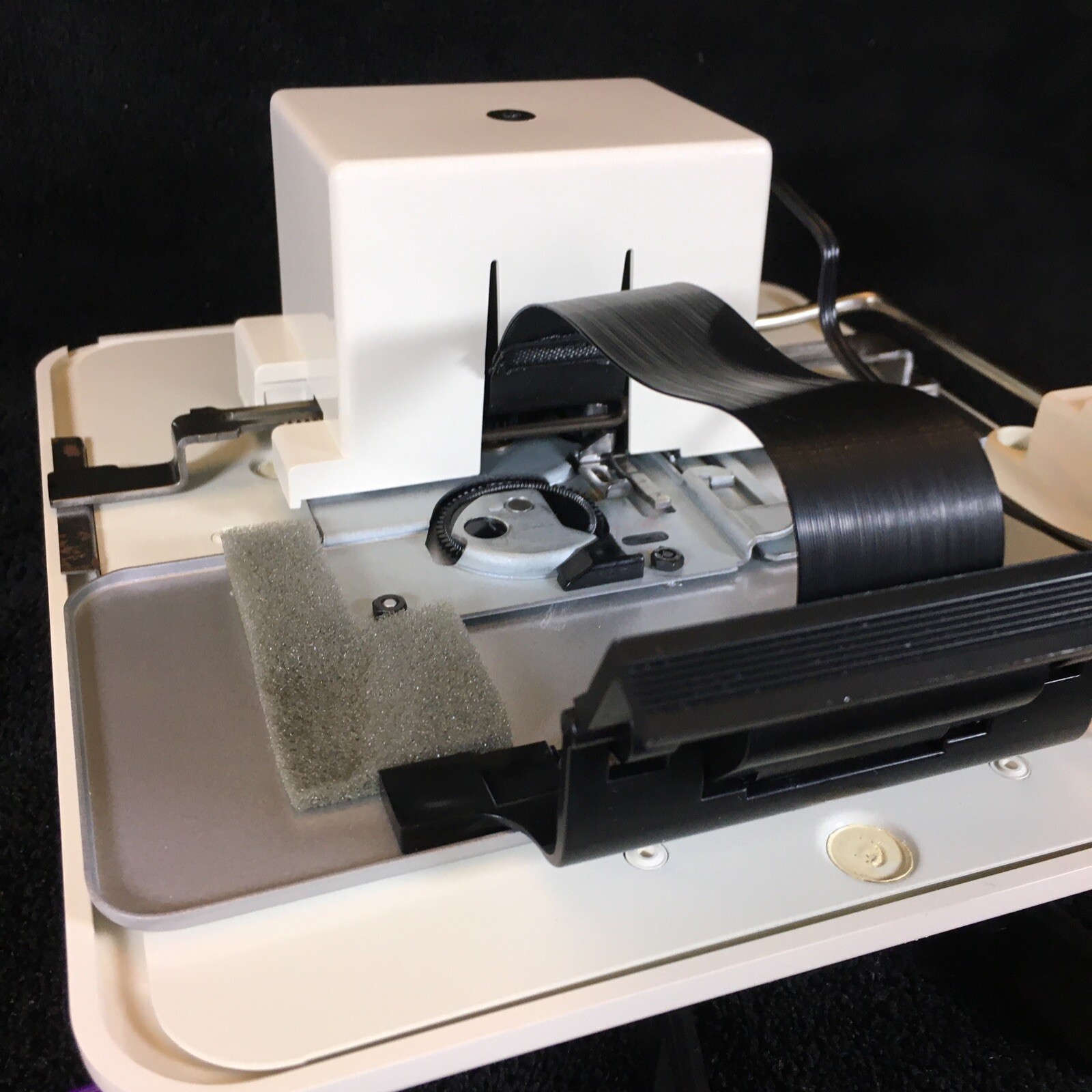 SINGER 6268 SewWare Embroidery Unit Sewing Machine Attachment ONLY ...