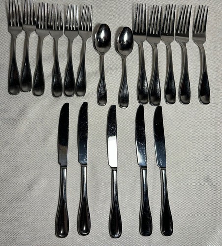 Oneida VOSS - Stainless 18 Piece Lot Flatware Set Mixed Knives Spoons ...