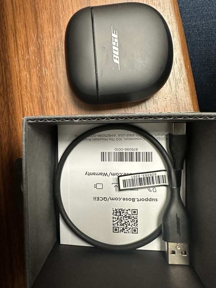 Bose QuietComfort Earbuds II 435911 Wireless Earbuds Cable And Pads ...