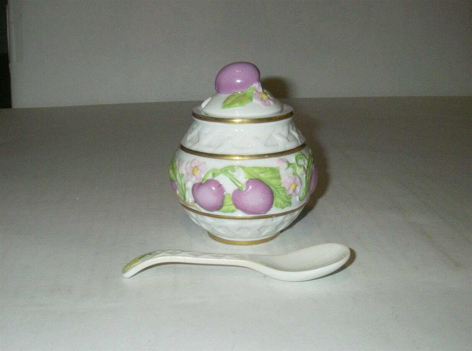 1988 FRANKLIN MINT CORDON BLEU DAMSON PLUM JELLY JAR WITH LID AND SPOON ...