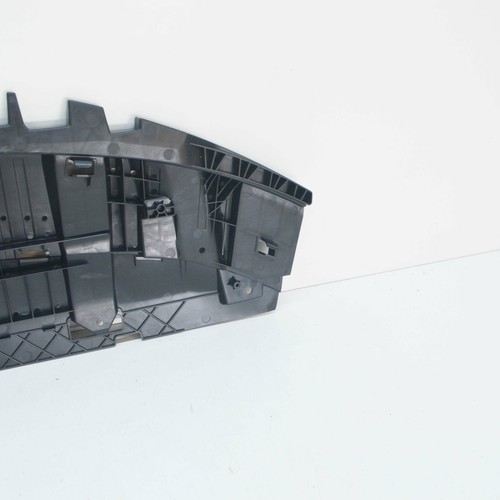 AUDI Q3 8U FRONT LOWER CLOSING ELEMENT SPLASH SHIELD 8U0807233H NO DUTY ...
