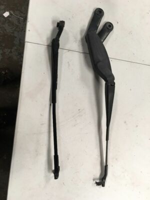 2003 MERCEDES BENZ S430 W220 OEM RIGHT FRONT WINDSHIELD WIPER ARM | eBay