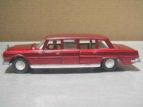 Dinky Toys 128 Mercedes Benz 600 Limousine late issue Mint Condition | eBay