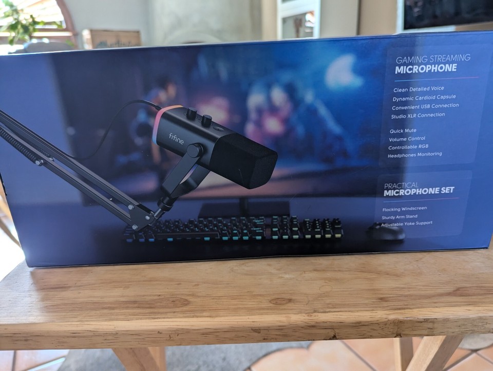 FIFINE USB Ampligame Microphone Kit AM8T for Gaming Streaming USB-C XLR ...