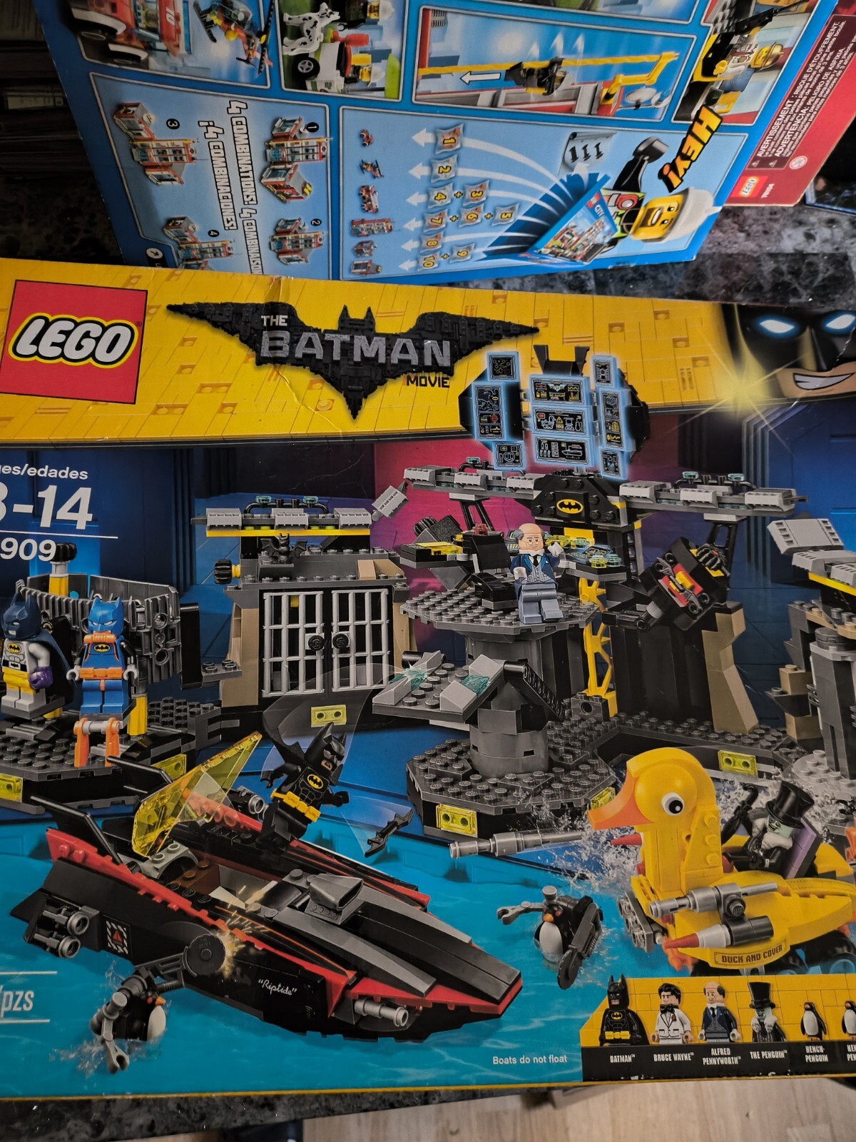 The Lego Batman Movie 70909- The Batcave Break-in | eBay