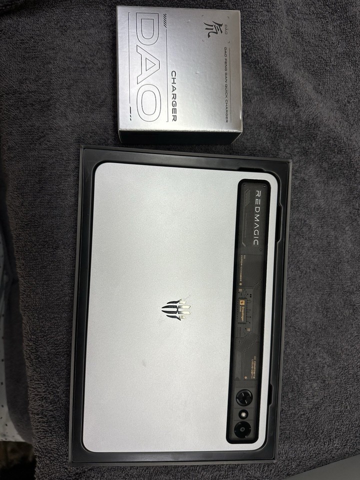 NEW RED MAGIC ASTRA 16 GB + 512 GB RAM STARFROST WITH 80 W RED MAGIC ...