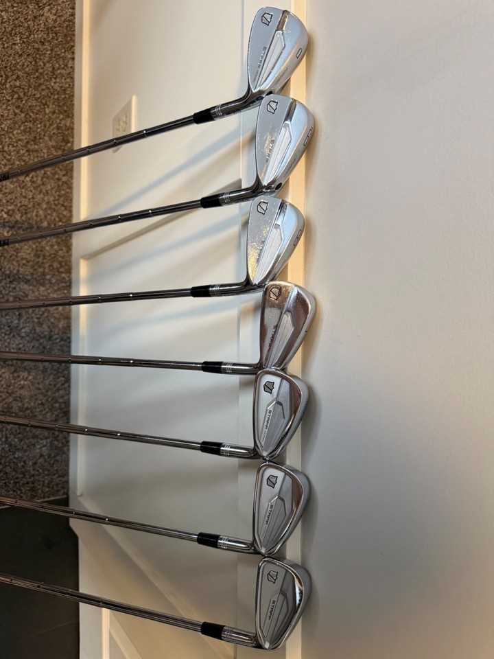 2024 Wilson Staff Model CB/MB Combo Set 4-PW, RH, Dynamic Gold 115 X100 ...