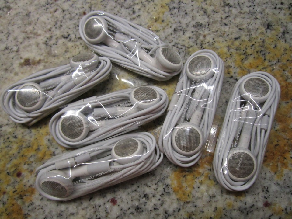 2 ORIGINAL APPLE IPOD IPHONE EARBUDS! VOLUME CONTROL + MIC HEADPHONES ...