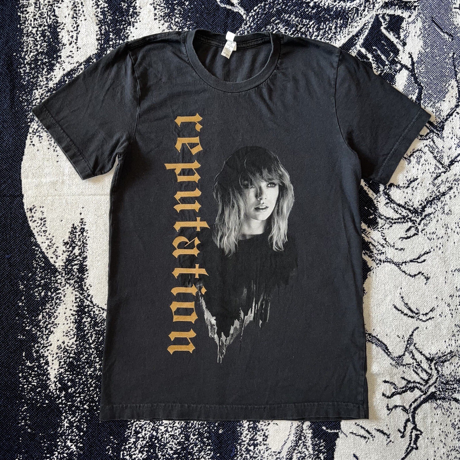 Taylor Swift 2018 Reputation Stadium Tour T Shirt Adu… - Gem