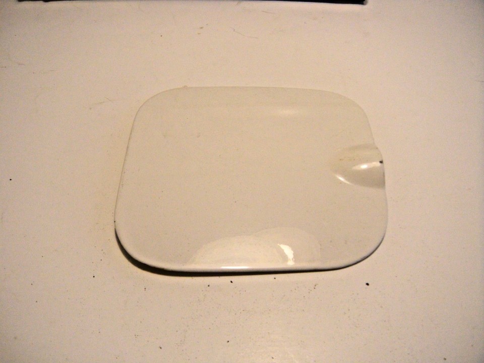 Chevy Monte Carlo White Fuel Gas Cap Lid Door 00-05 | eBay