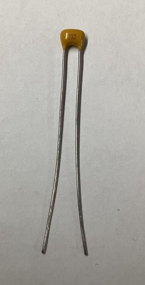 5X CAPACITOR SR205C104KAA Ceramic capacitor 0.1uF 50V 10% X7R, Radial ...