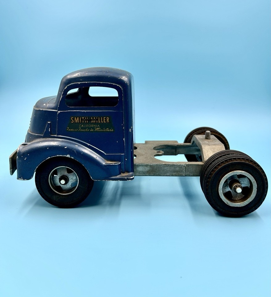 SMITH MILLER GMC FRUEHAUF SEMI-TRACTOR TRAILER SMITTY TOYS CA: 1950’S ...