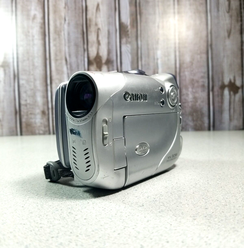 Canon DC100 DVD Camcorder, 25x Optical Zoom UNTESTED For Parts or ...