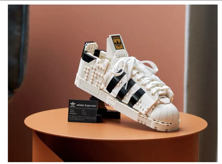LEGO Creator ADIDAS Originals Superstar, set 10282 - NEW, Factory ...