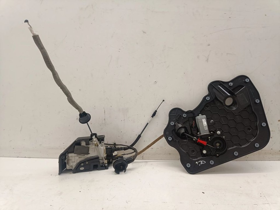 Audi A8 S8 D4 4H 2014 Vorne links Türschloss vorne 4F0837059 NAR109348 ...