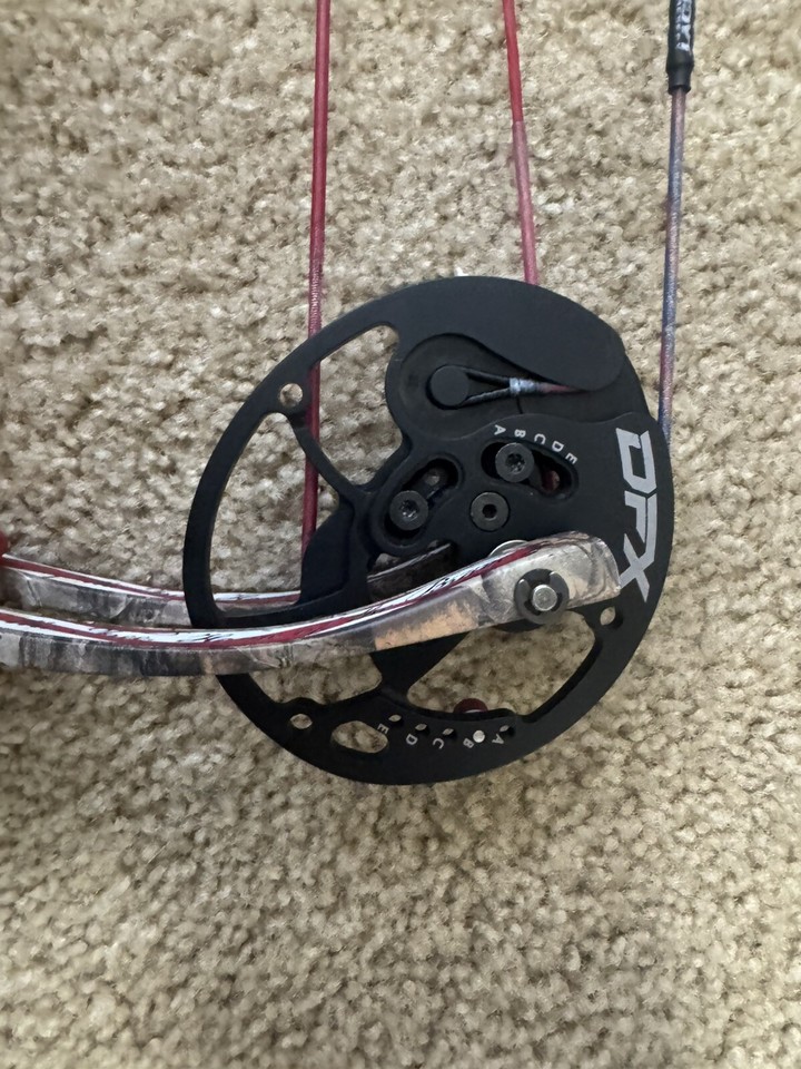 Hoyt Carbon Defiant - American Heritage Collection Edition RH COMPOUND ...