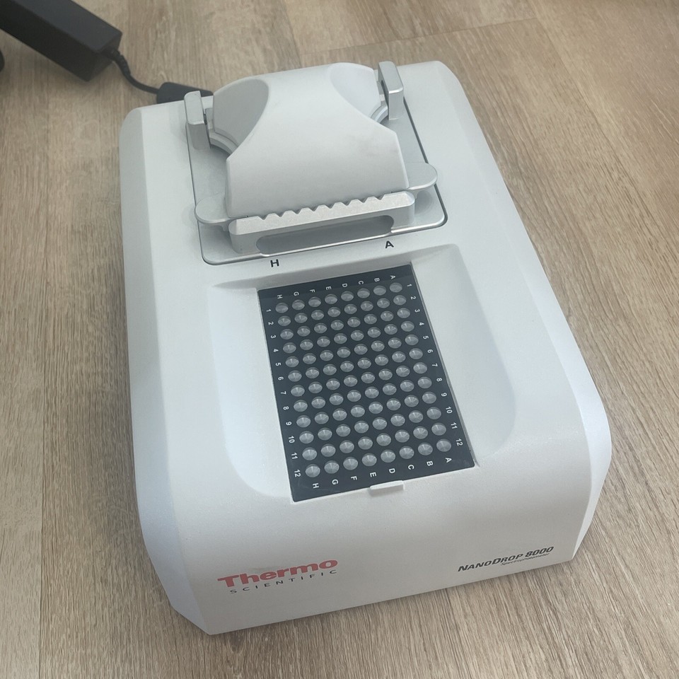 Thermo Scientific NanoDrop ND-8000 8-position Spectrophotometer ...