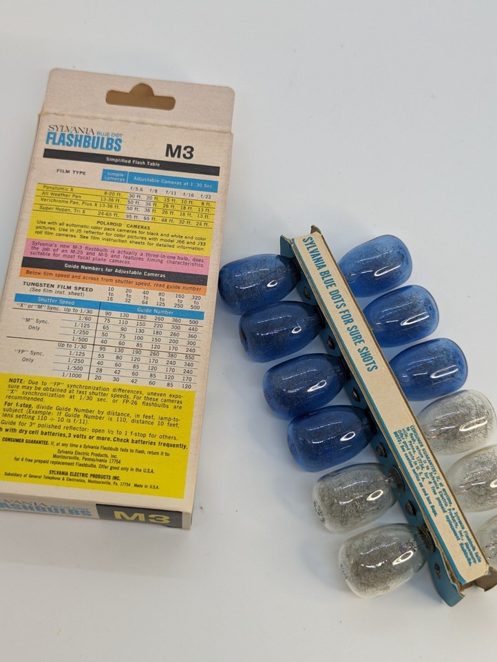 Sylvania Blue Dot Flashbulbs M3 with box 12 Count Vintage Camera Clear ...