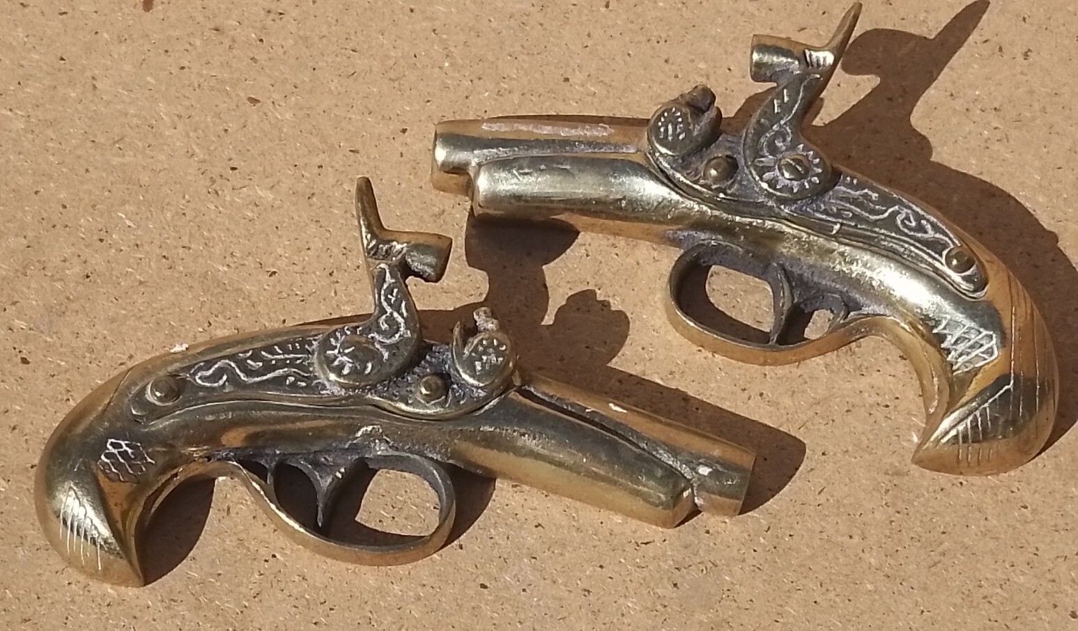 Vintage Old Antique BRASS Guns pair wall hung handpistols decorative ...