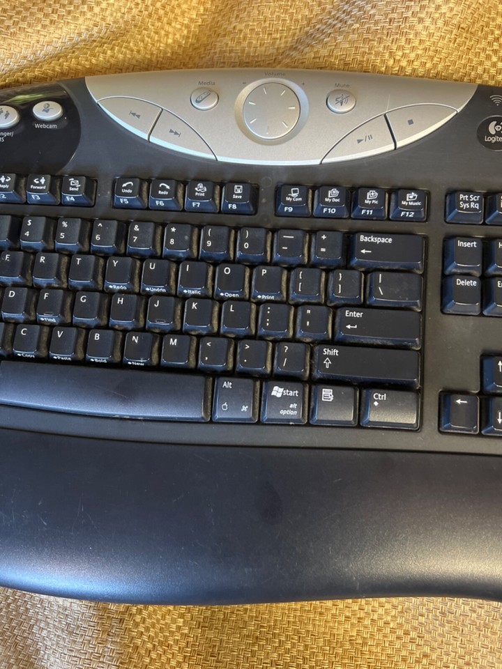 Logitech MX Duo Y-RJ20 Cordless Wireless Bluetooth Keyboard - VGC ...