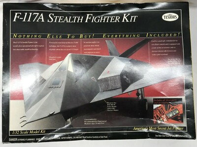 Testors 1:32 F-117 A F-117A Stealth Fighter Plastic Aircraft Model Kit ...