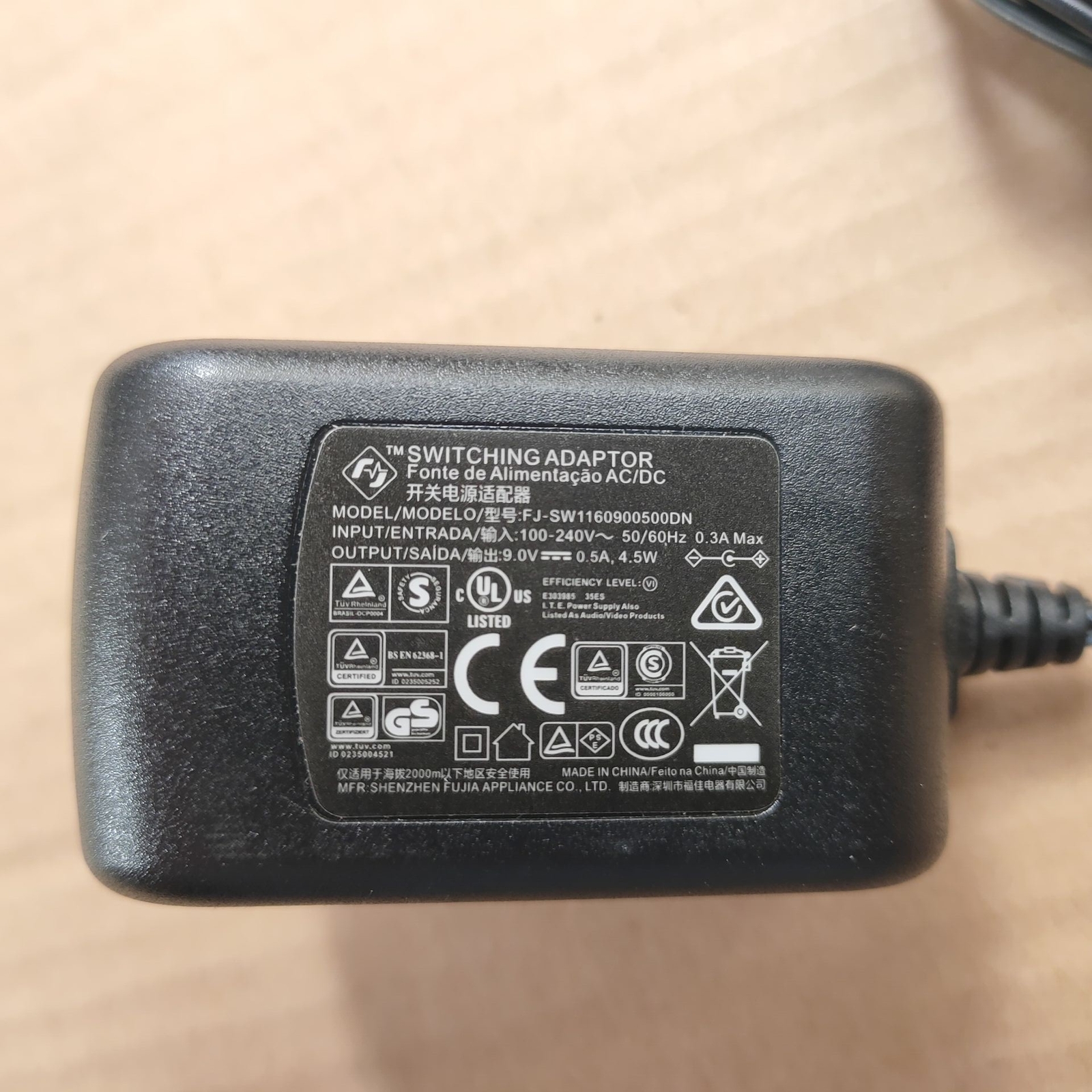 4.5W AC Adapter Fujia FJ-SW1160900500DN 9.0V 0.5A Charger Power Supply ...