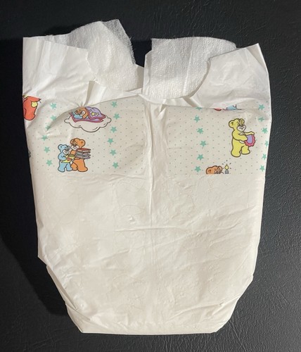 Pampers Ultra Thin Newborn Disposable Plastic Diaper Vintage 1995 ...