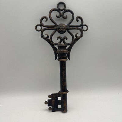 Large Skeleton Key Wall Décor/ 12" Skeleton Key For Hanging on Wall | eBay