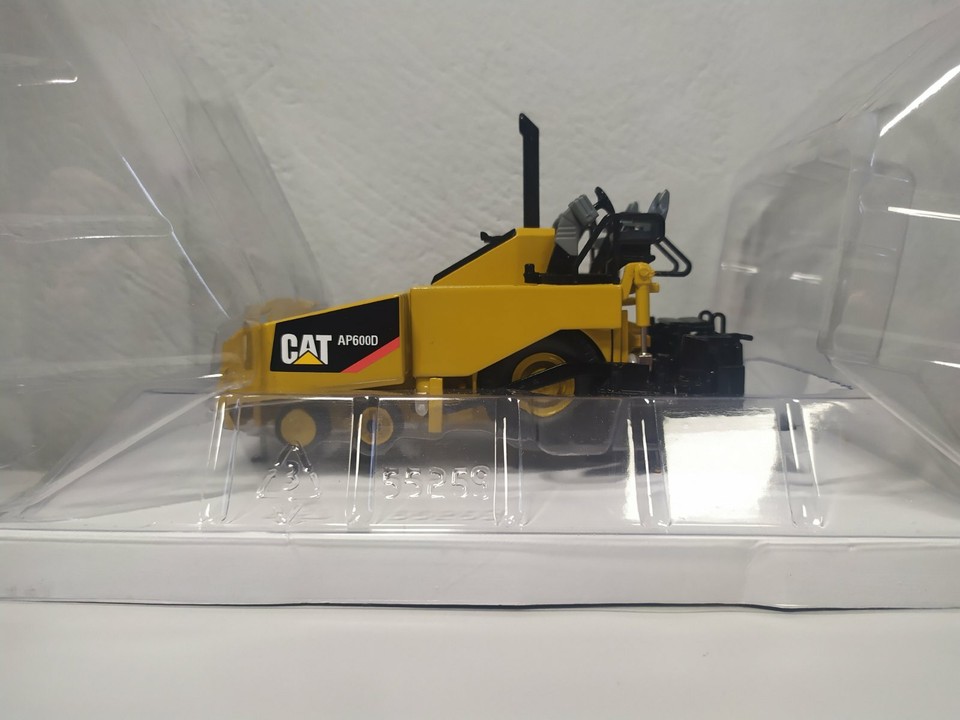 RARE CAT 1:50 AP600D ASPHALT PAVER DIE CAST METAL (YELLOW/BLACK)-55259 ...