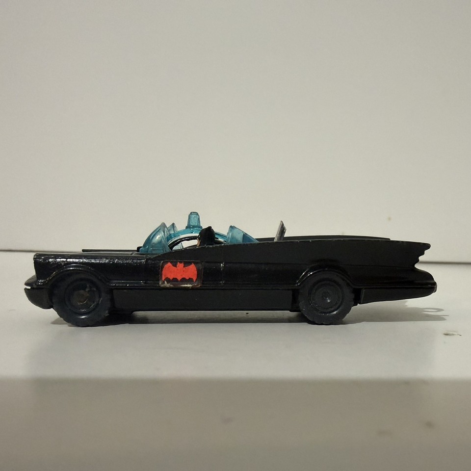 Vintage 1966 Husky Batmobile w/ Batman & Robin Figures, Very Good Used ...