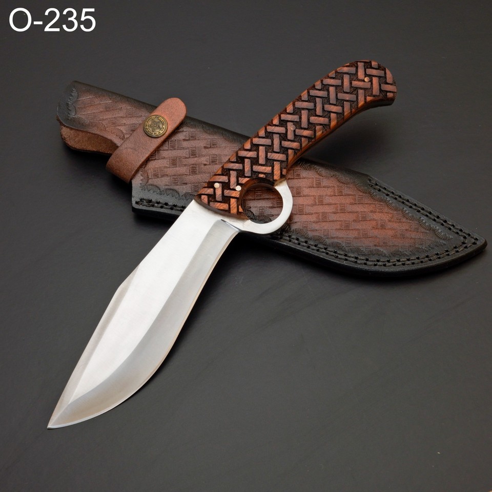 Custom Full Tang Fixed Blade Knife with Finger Ring and Engraved Handle ...