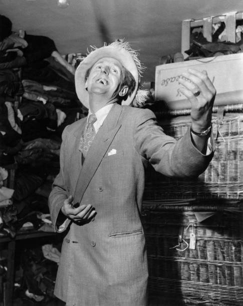 Cardew Robinson a British comic whose craft was rooted music hall - Old ...