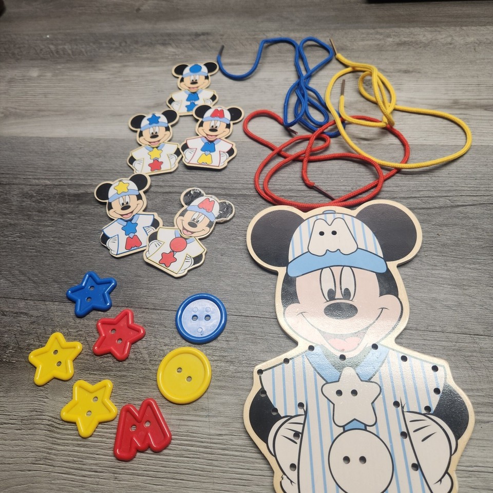Melissa & Doug MICKEY MOUSE Clubhouse Wooden Lacing Set DISNEY Button ...
