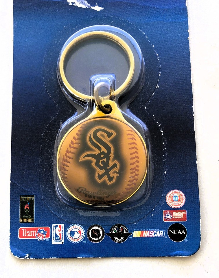 VINTAGE WINCRAFT SPORTS KEYCHAIN KEY RING CHICAGO WHITE SOX BASEBALL ...