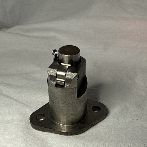 TOYOTA GENUINE 13540-88600 TENSIONER ASSY, CHAIN, NO.1 OEM 1354088600 ...