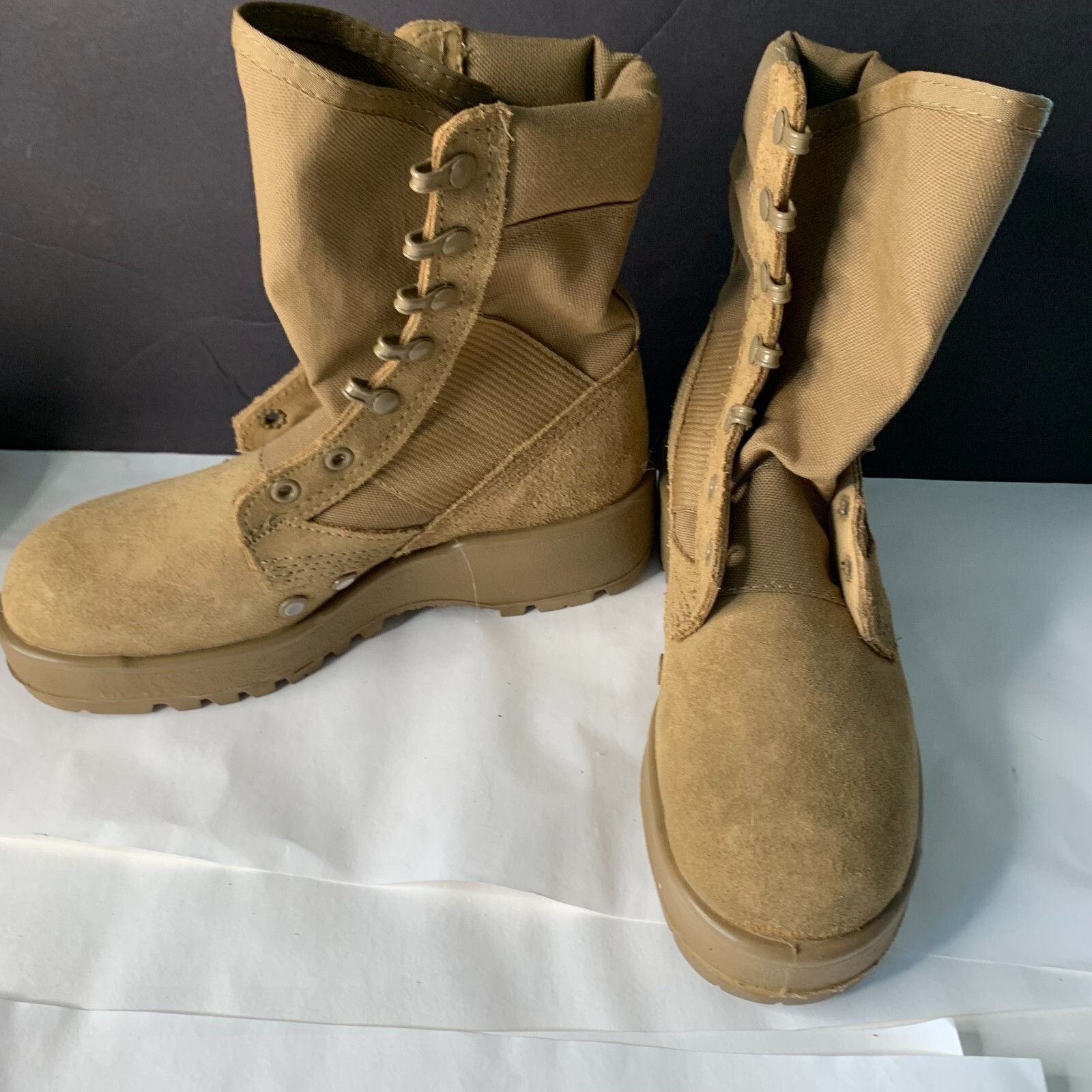 VIBRAM HOT WEATHER ARMY COMBAT BOOTS COYOTE SIZE 4.5R… - Gem