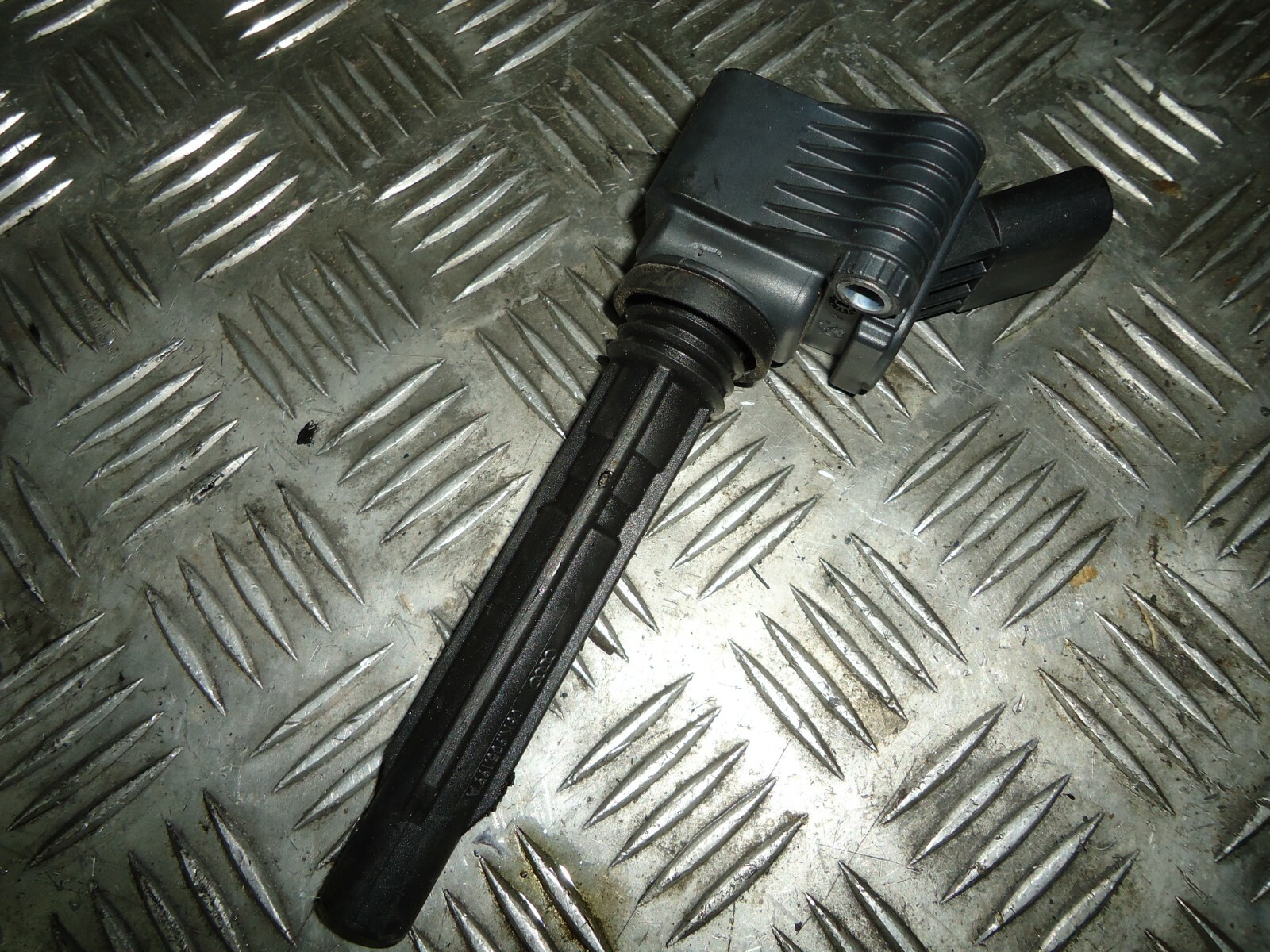 VW GOLF R AUDI S3 Skoda Seat TFSI 06J 905 110 ignition Coil Pack ...